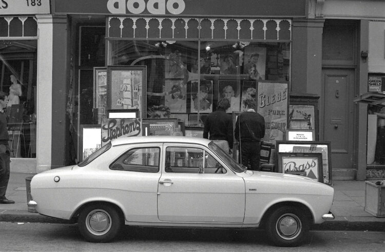 About Us – Dodo Posters